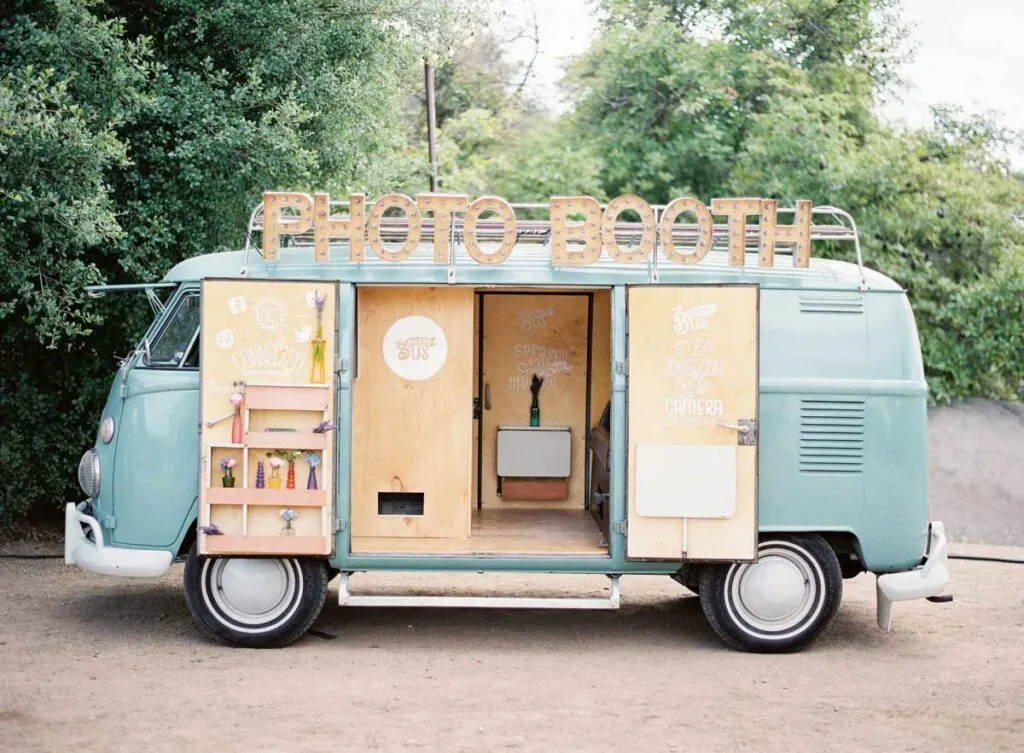 Events & Groups – Goldendoor